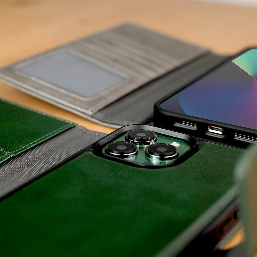 Best iPhone 16 Pro Cases – Caseco Inc